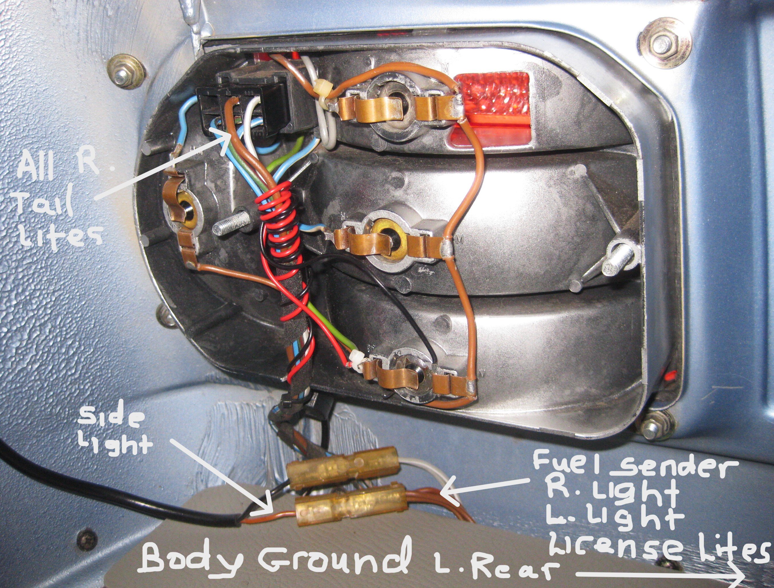 What/where is this ground on left taillight? |﻿ BMW 2002 and other '02