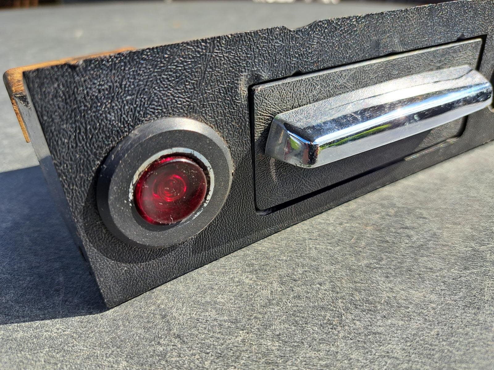 Ash tray w/ mounting frame and hazard switch, black |﻿ Body and Interior