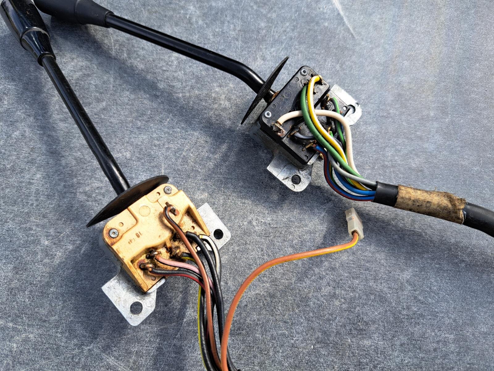 Late turn indicator switch and wiper switch w/o interval |﻿ Electrical ...