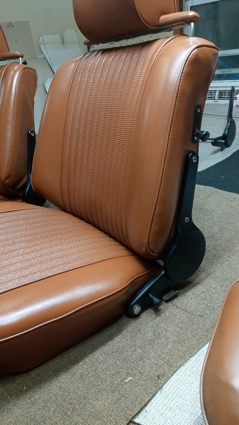 PERFECT SADDLE SEATS |﻿ Body and Interior