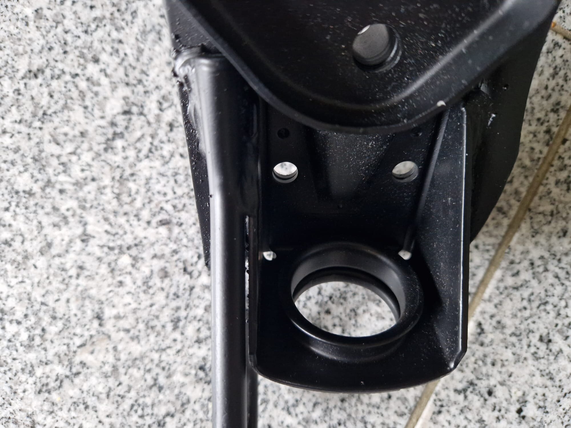 NOS Front axle support, original BMW 300$ off - Body and Interior - 2002FAQ