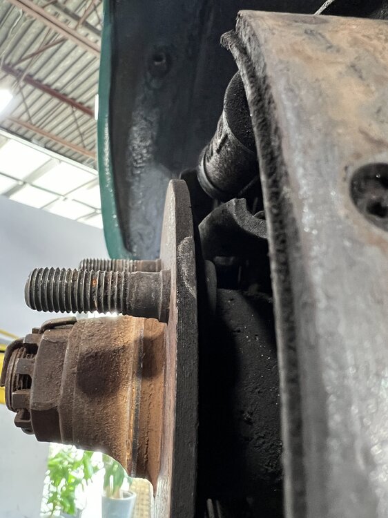 Rear Wheel Stud Replacement and Spacers |﻿ BMW 2002 and other '02