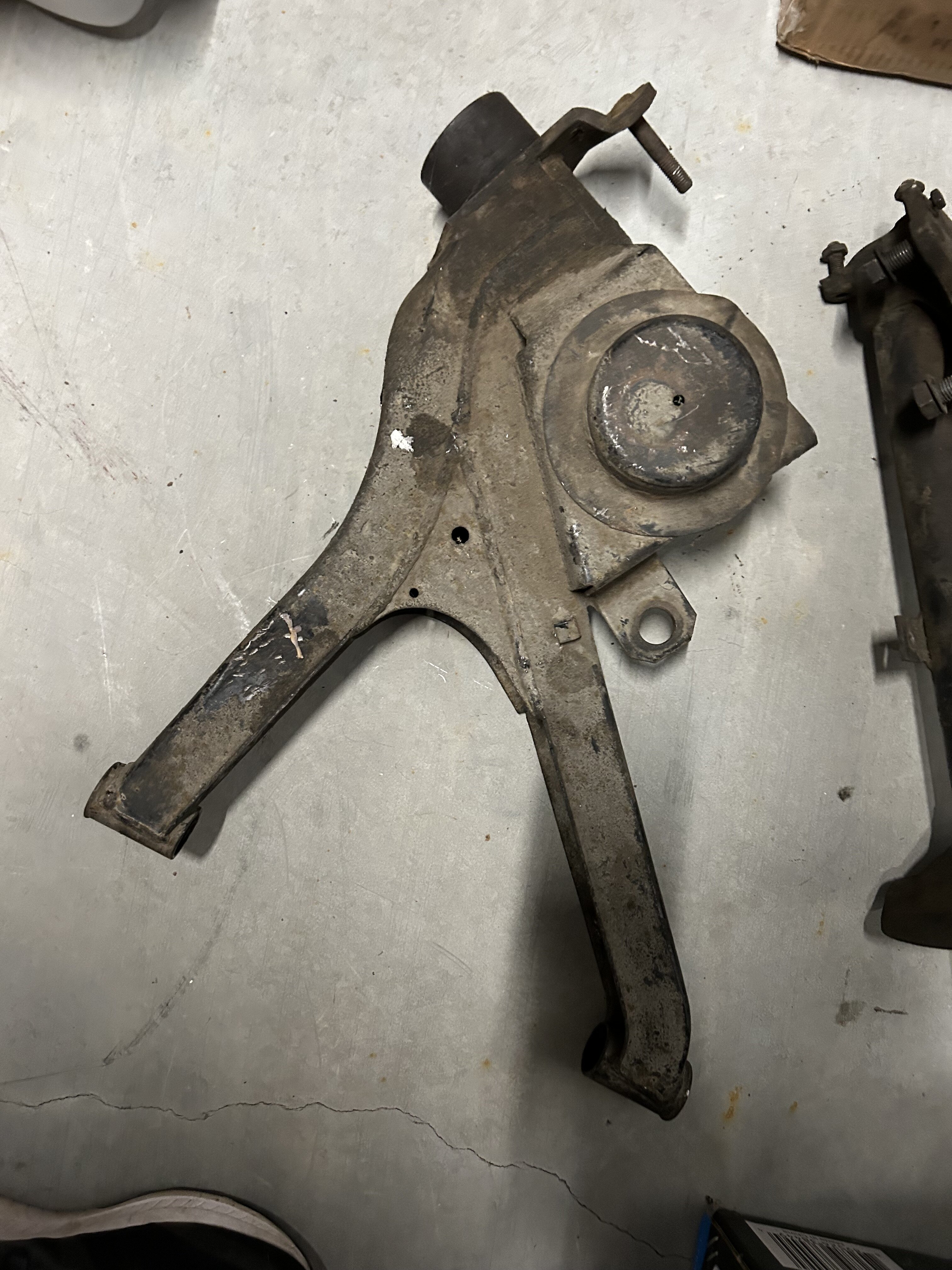 Tii trailing arms, spacers, bearings, hubs, backing plates ...