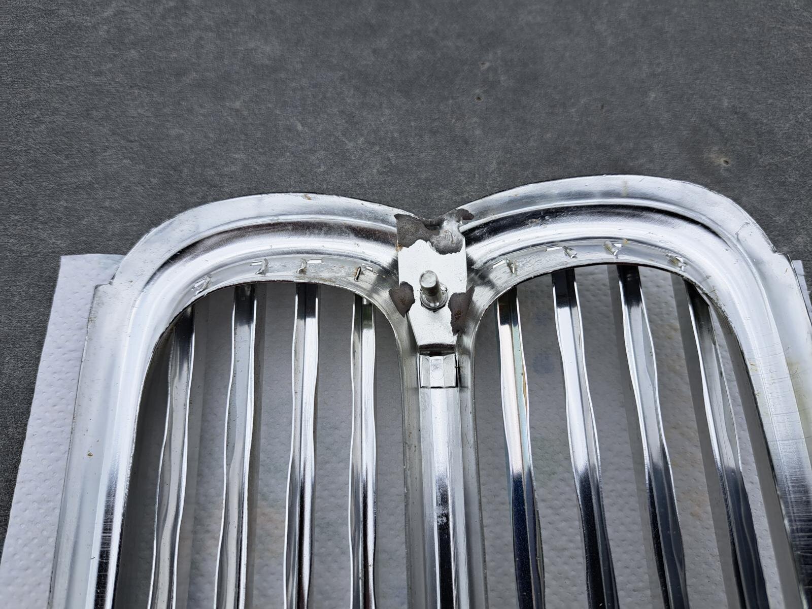 NOS NK 1800 2000 kidney grill - Body and Interior - 2002FAQ