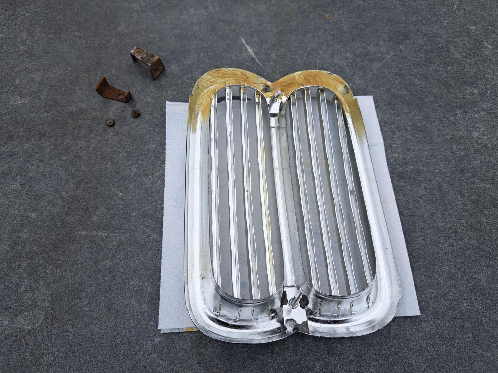 NOS NK 1800 2000 kidney grill - Body and Interior - 2002FAQ