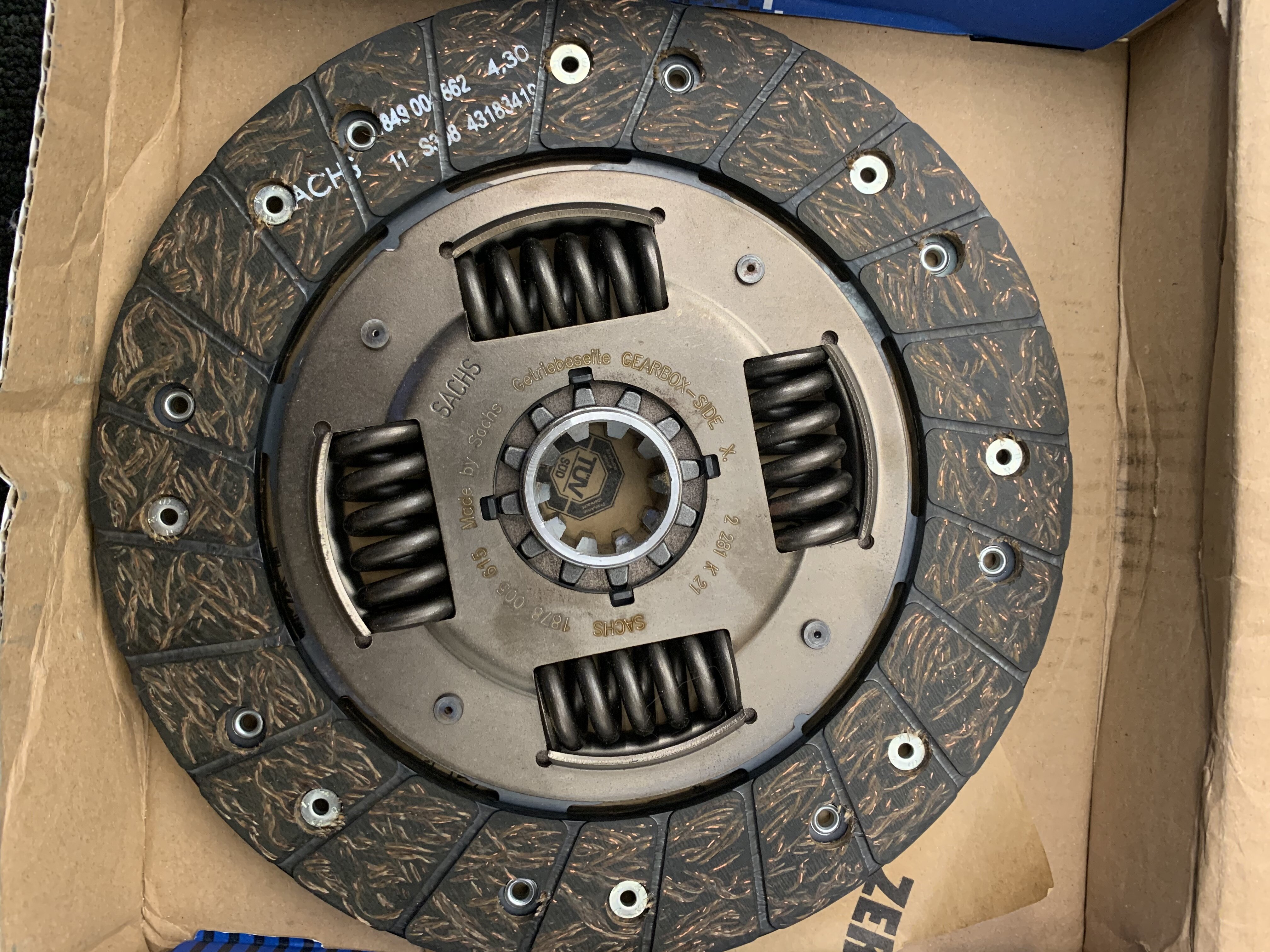 Brand new Sachs 228mm clutch and pressure plate |﻿ Engine and Drivetrain