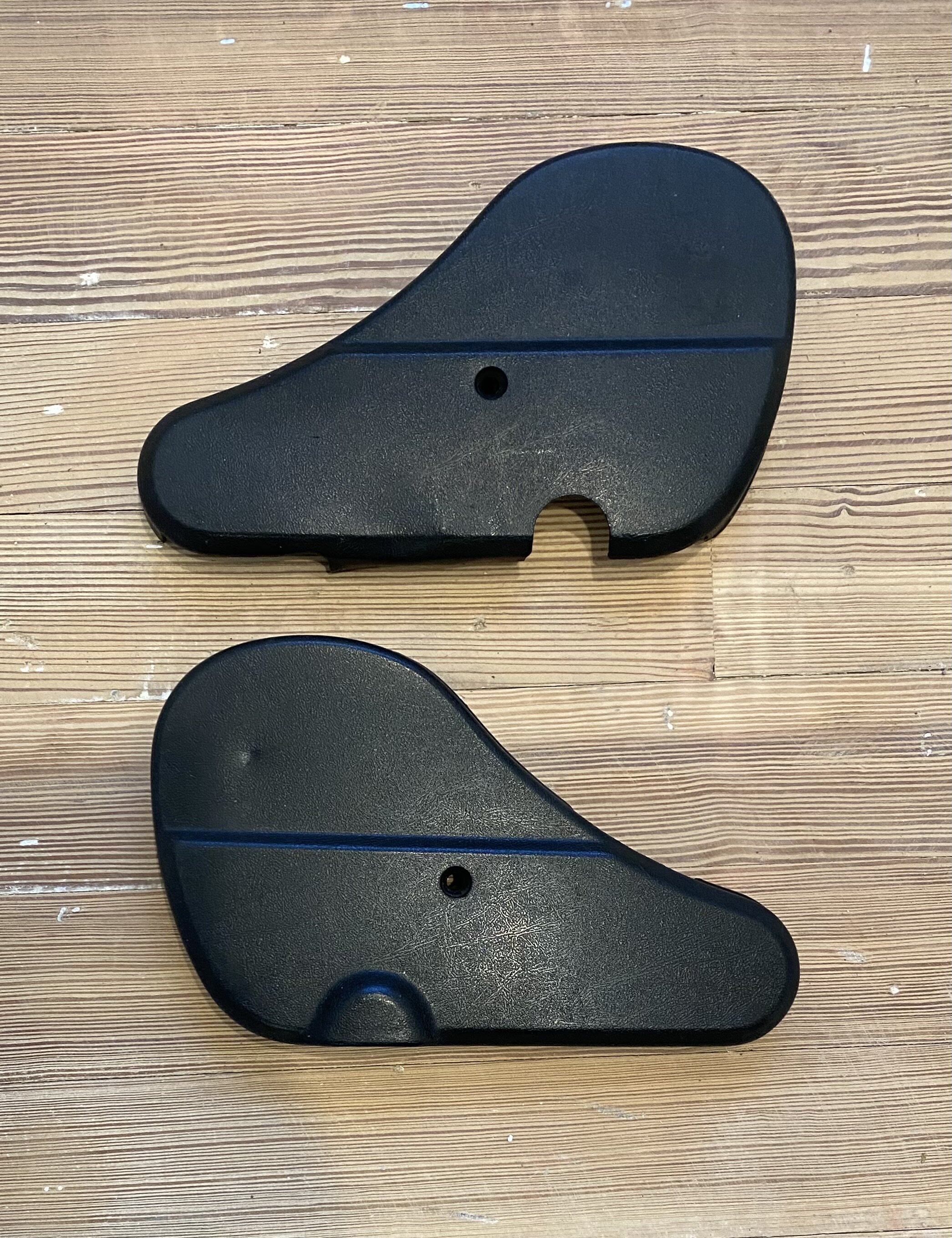 Plastic Seat Hinge Covers - passenger side - Body and Interior - 2002FAQ