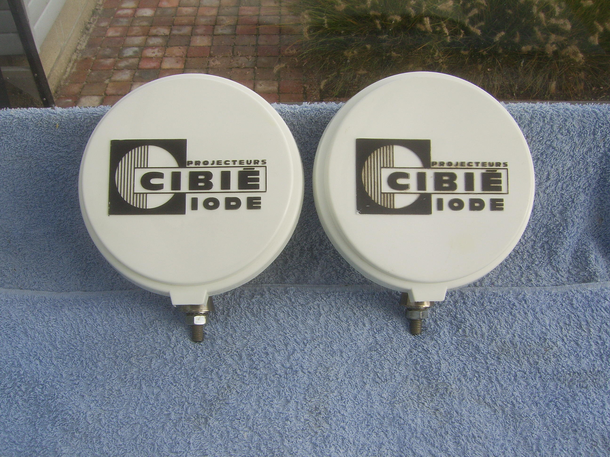 FS: Cibie 45 Clear Driving Lights + Covers |﻿ Miscellaneous