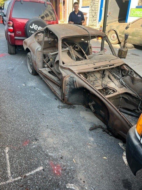 Brooklyn Garage Time Vault |﻿ BMW 2002 and other '02