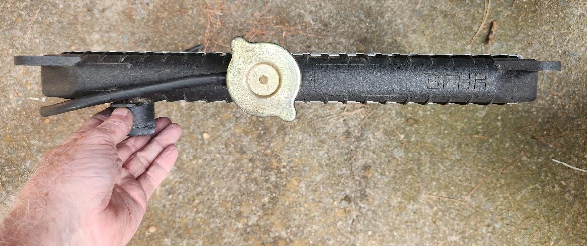 2002/320i BEHR Radiator |﻿ Engine and Drivetrain