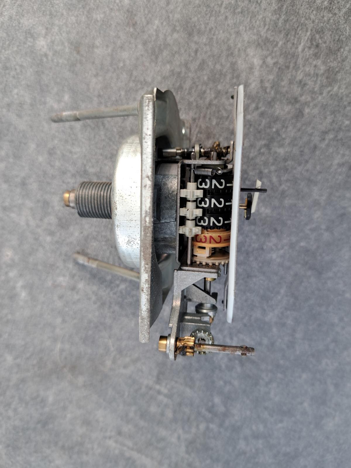 1973 2nd series 220 kph speedo W=0.8 w/o crosshair |﻿ Body and Interior