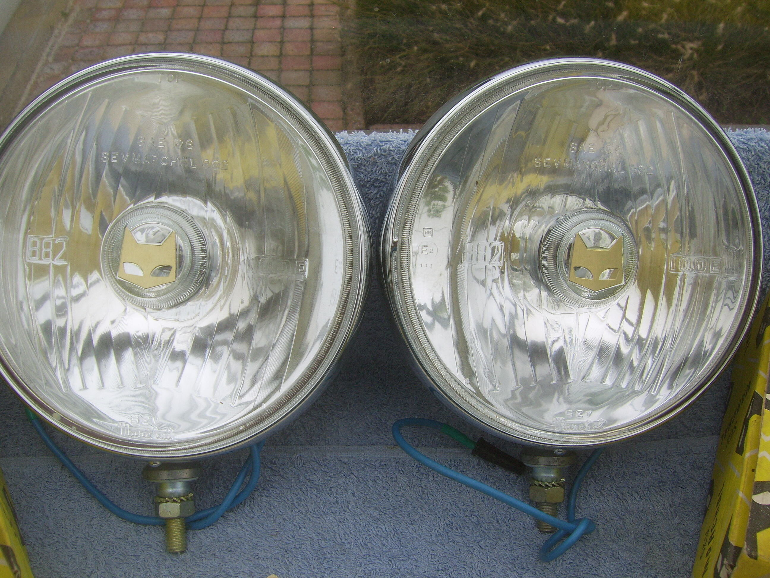 FS: NOS Marchal 882 Driving Lights - Miscellaneous - 2002FAQ