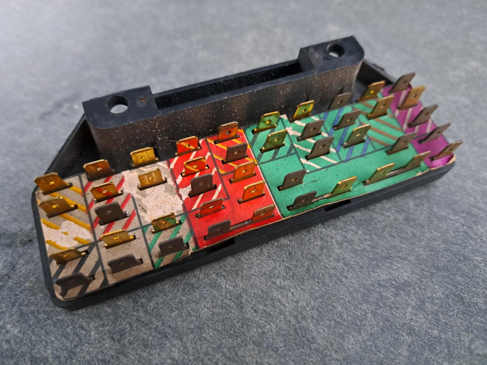 Fuse box, e3 till 1971 & Neue Klasse 1969 up |﻿ Electrical and Ignition