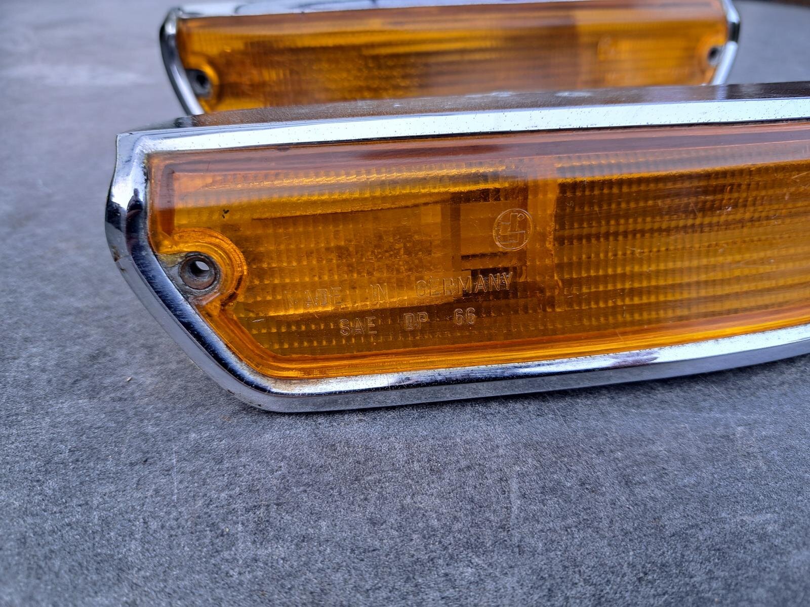 Original euro turn signals made in Germany #2 - Body and Interior - 2002FAQ