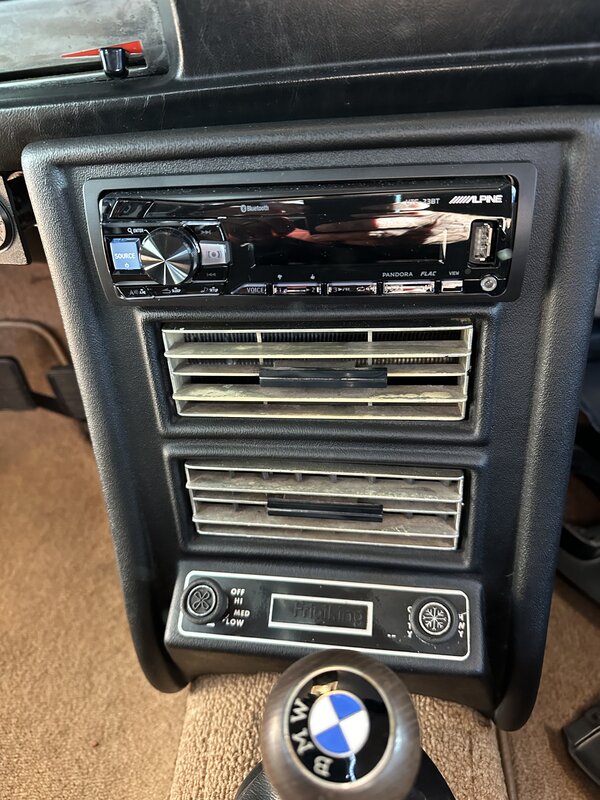 center console |﻿ BMW 2002 and other '02