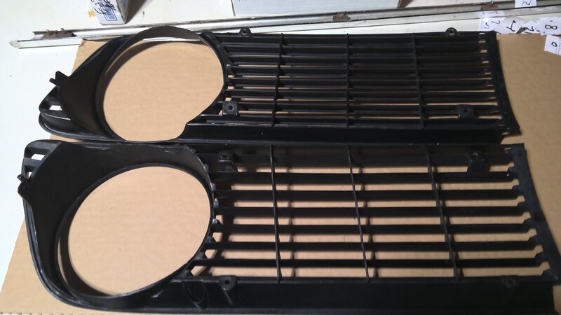 FS. Late Model Black Plastic Headlight Surrounds. Nice Consi - Body and ...