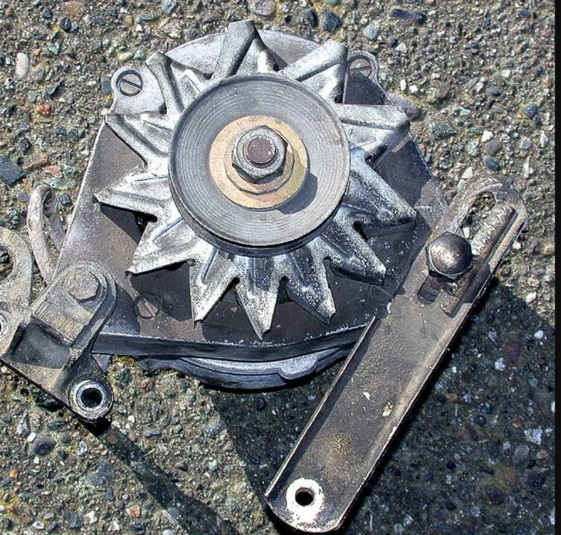 toothed alternator adjuster? |﻿ BMW 2002 and other '02