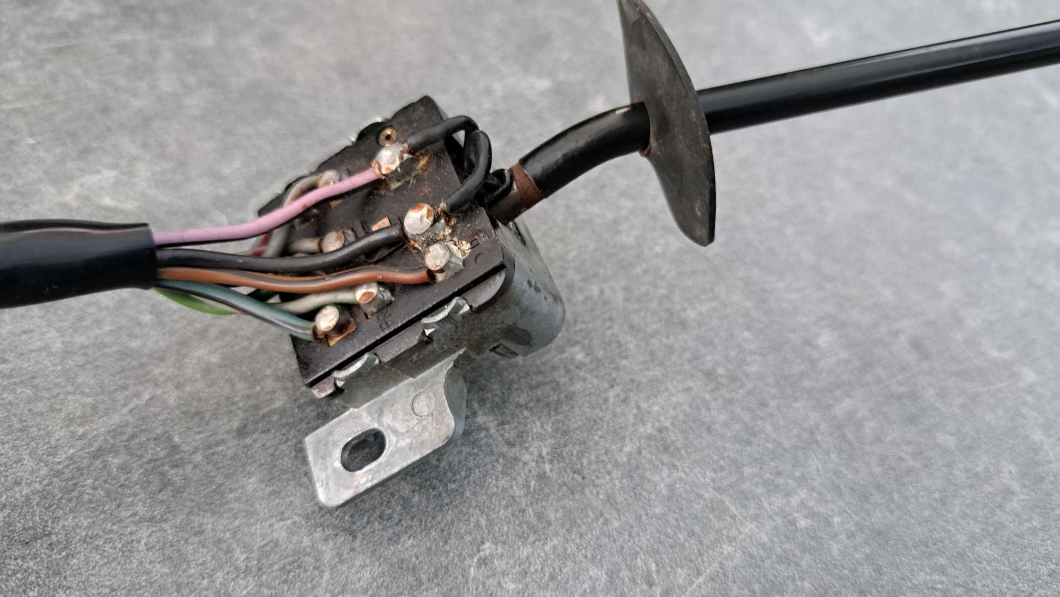 1971-73 Turn indicator switches + high/low beam dip switches ...