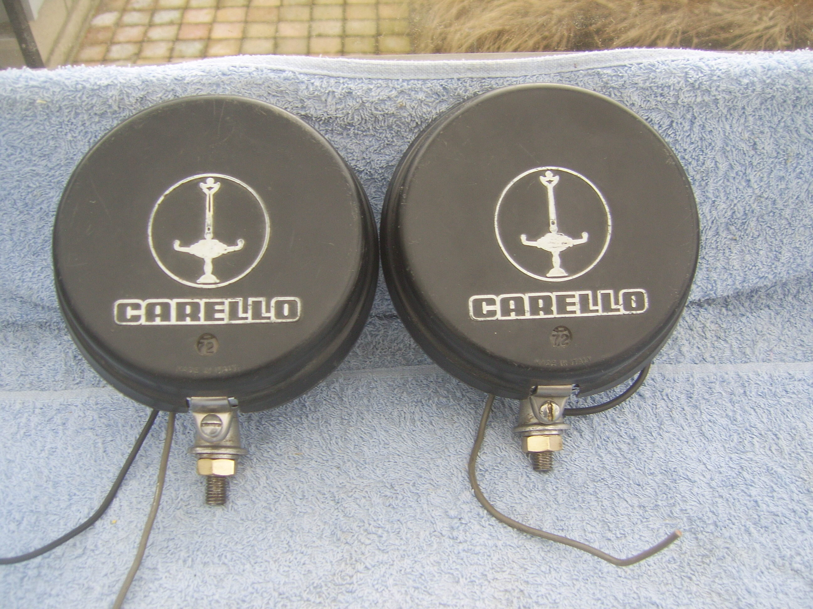FS: Carello Yellow Driving Lights + Covers |﻿ Miscellaneous