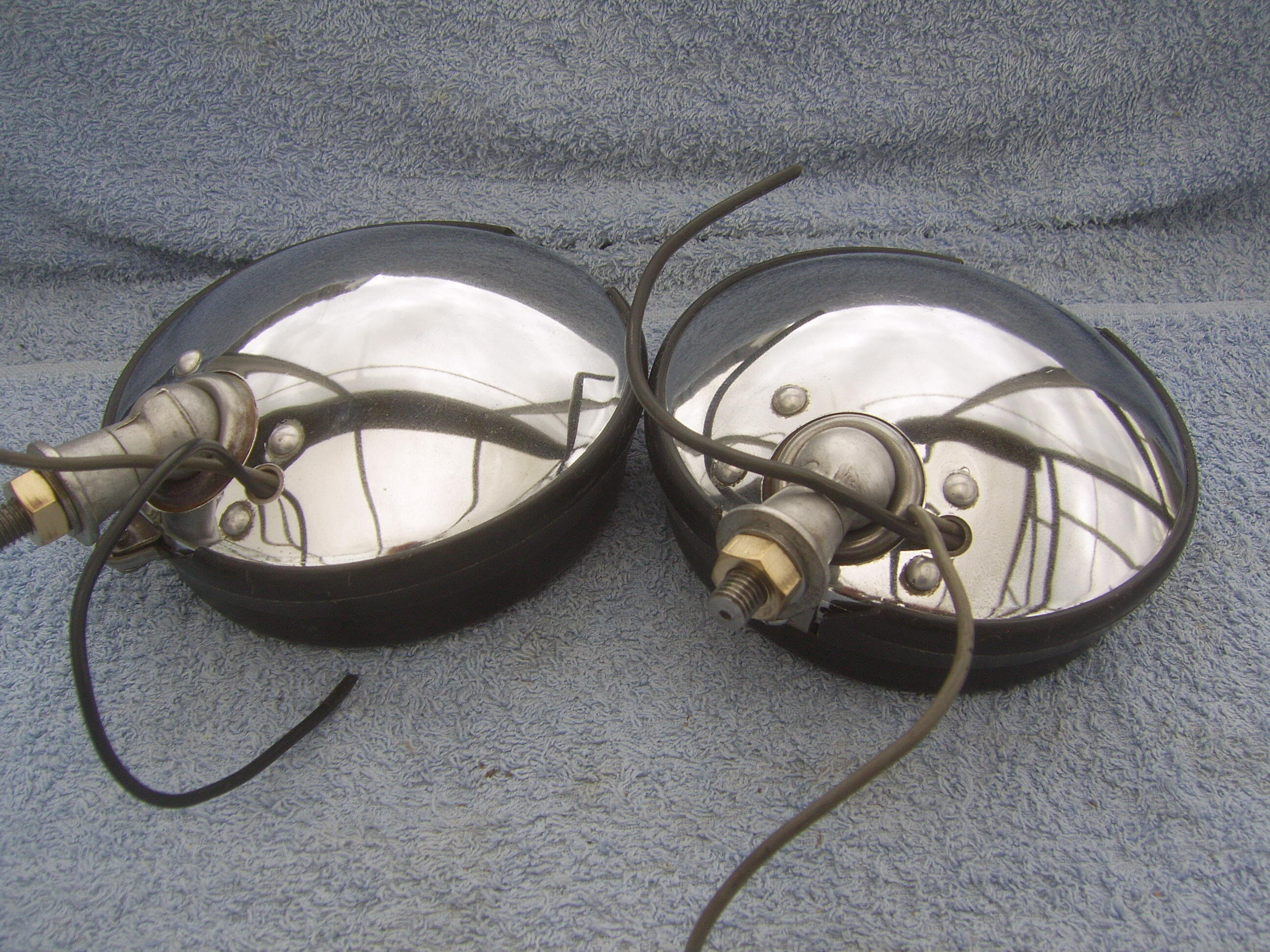 FS: Carello Yellow Driving Lights + Covers |﻿ Miscellaneous