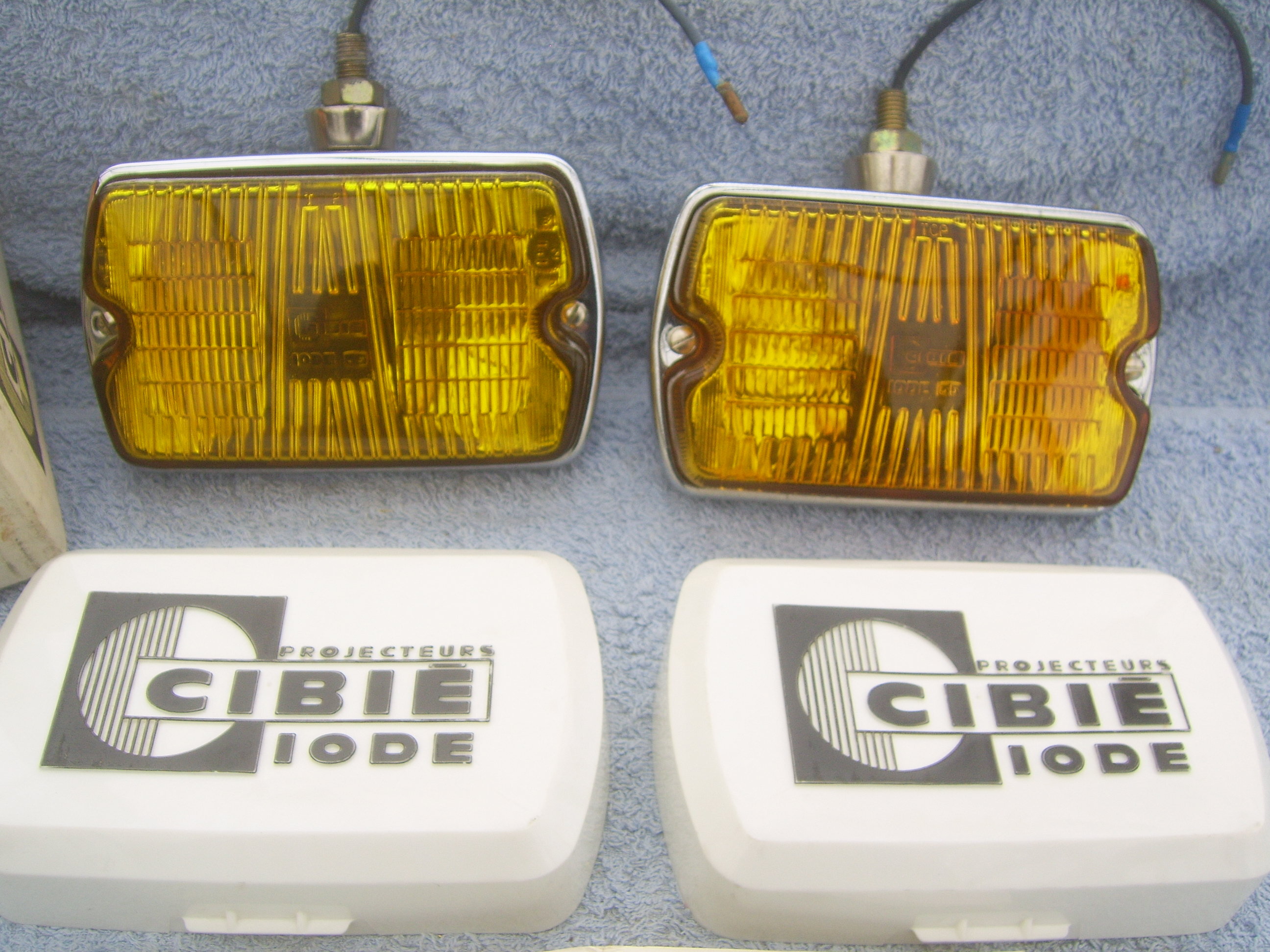 FS: NOS Cibie 35 Yellow Fog Lights + NOS Covers |﻿ Miscellaneous