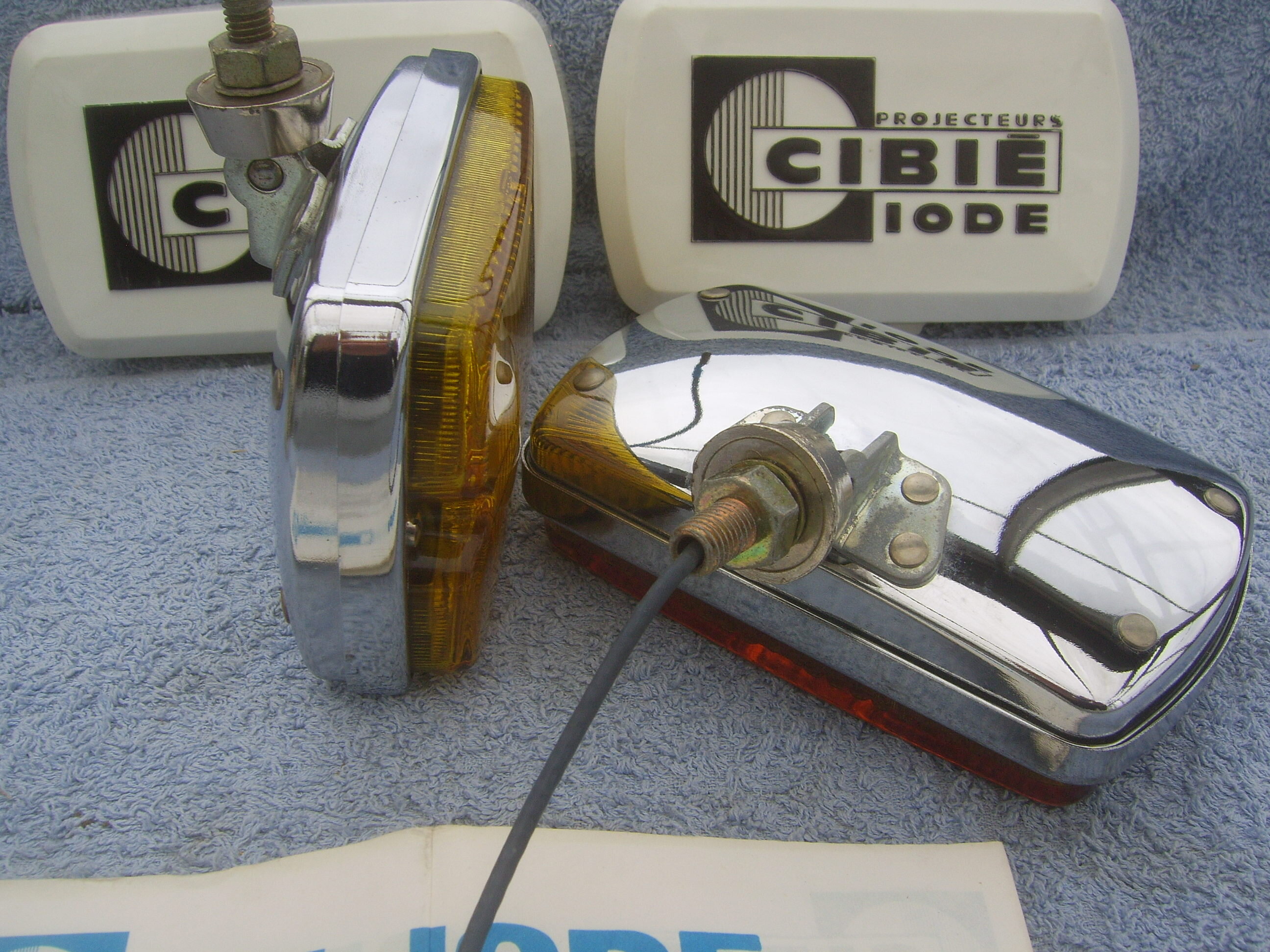 FS: NOS Cibie 35 Yellow Fog Lights + NOS Covers |﻿ Miscellaneous