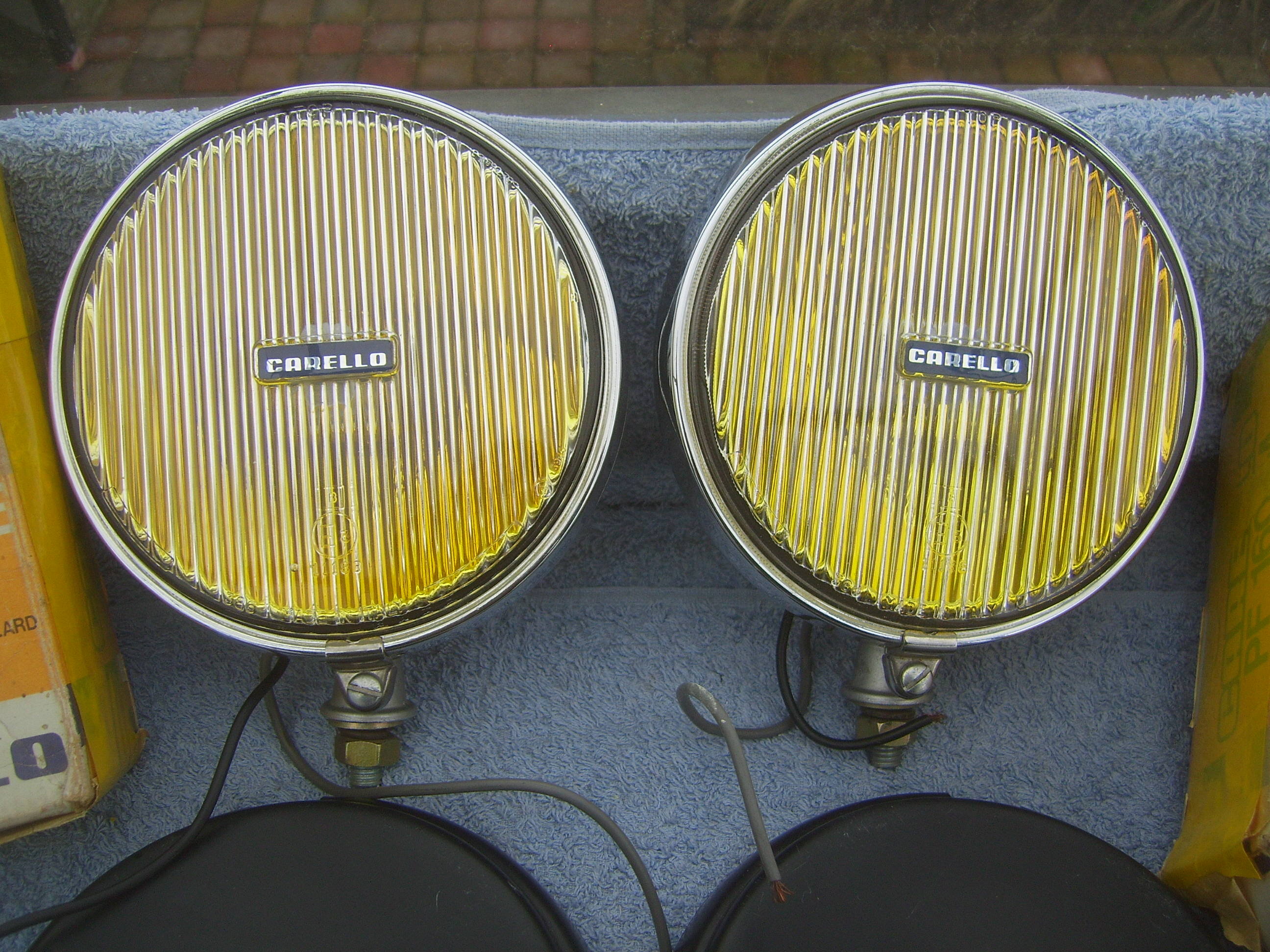 FS: NOS Carello Yellow Fog Lights + Covers |﻿ Miscellaneous