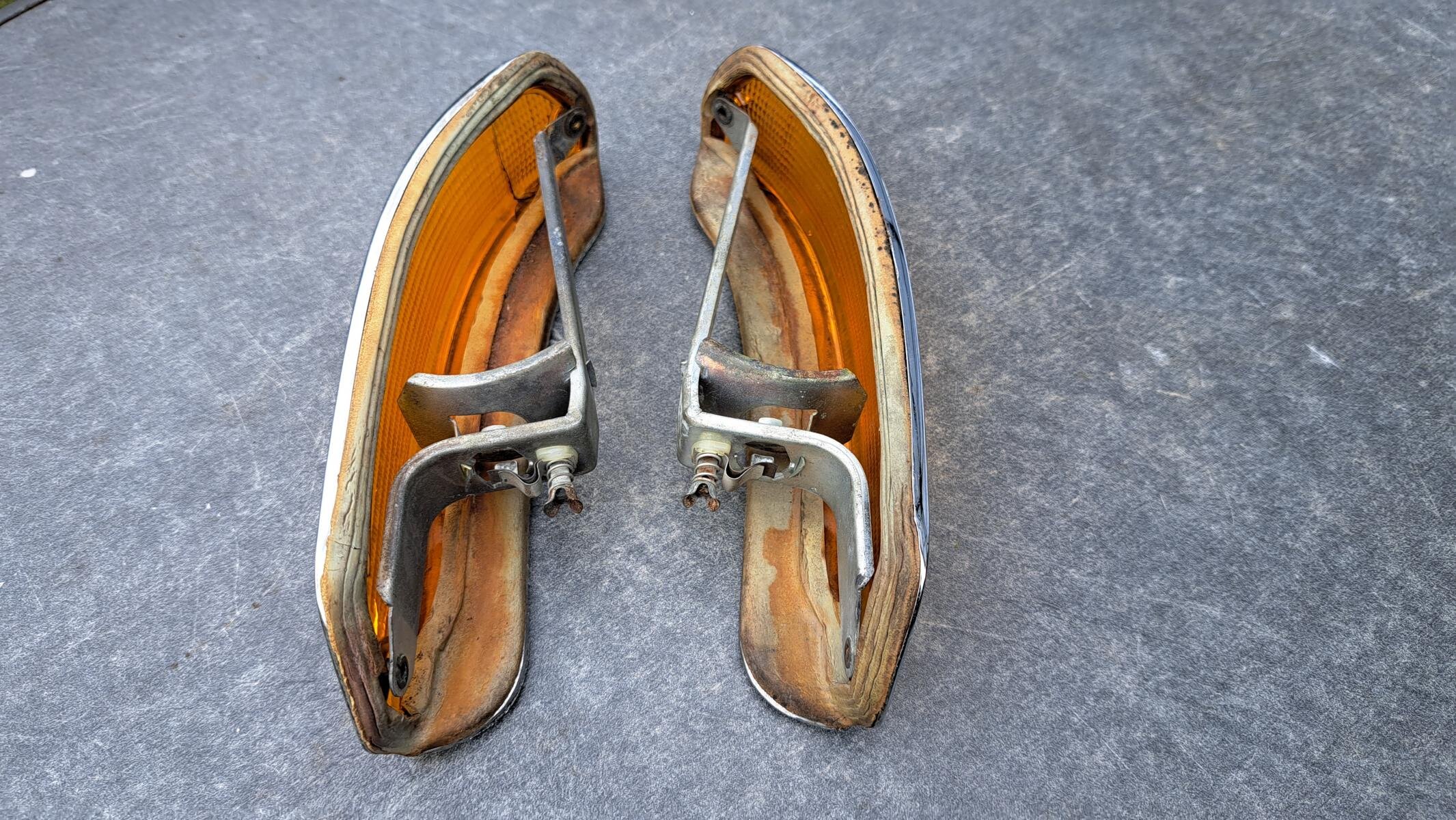 Euro turn signals - Body and Interior - 2002FAQ