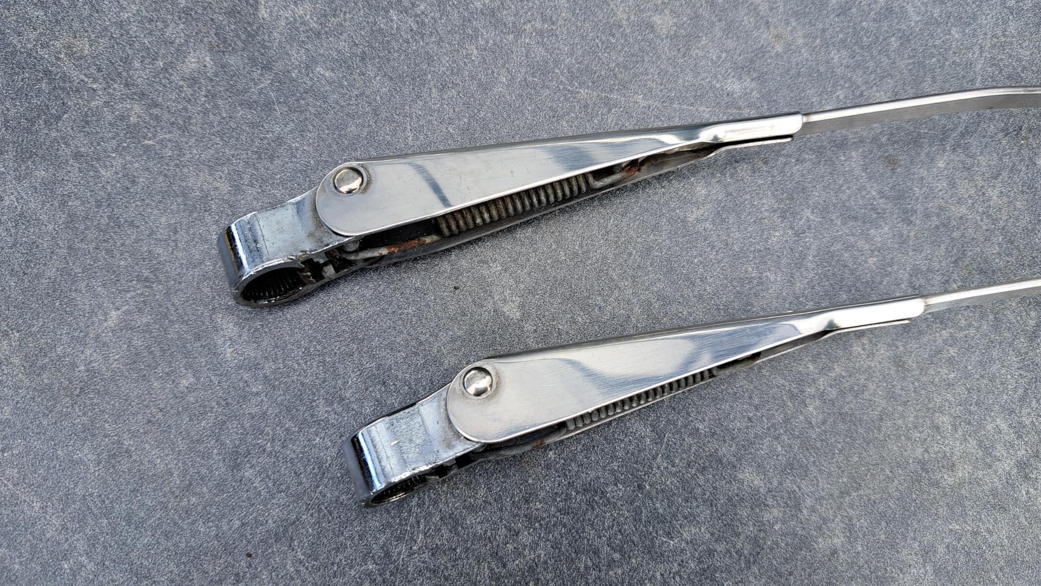 Chrome wiper arms |﻿ Body and Interior