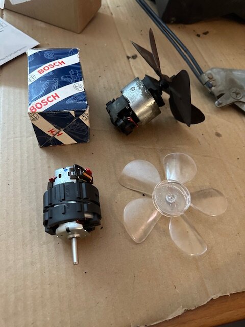 Heater Box Fan/Motor Replacement |﻿ BMW 2002 and other '02