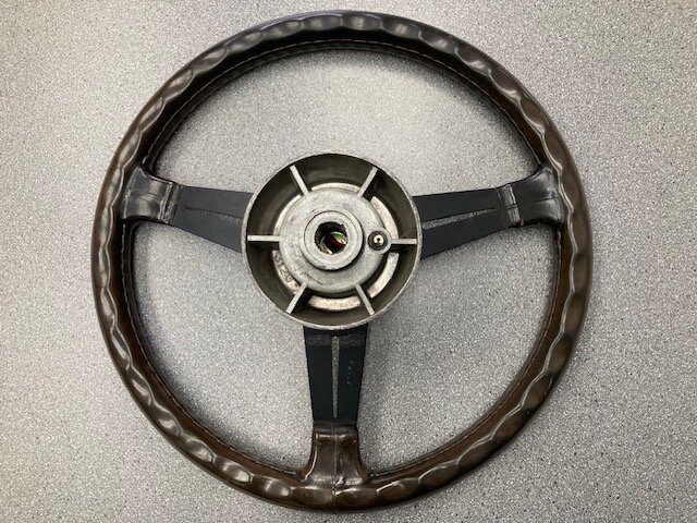 Need help with steering wheel ID - Body and Interior - 2002FAQ