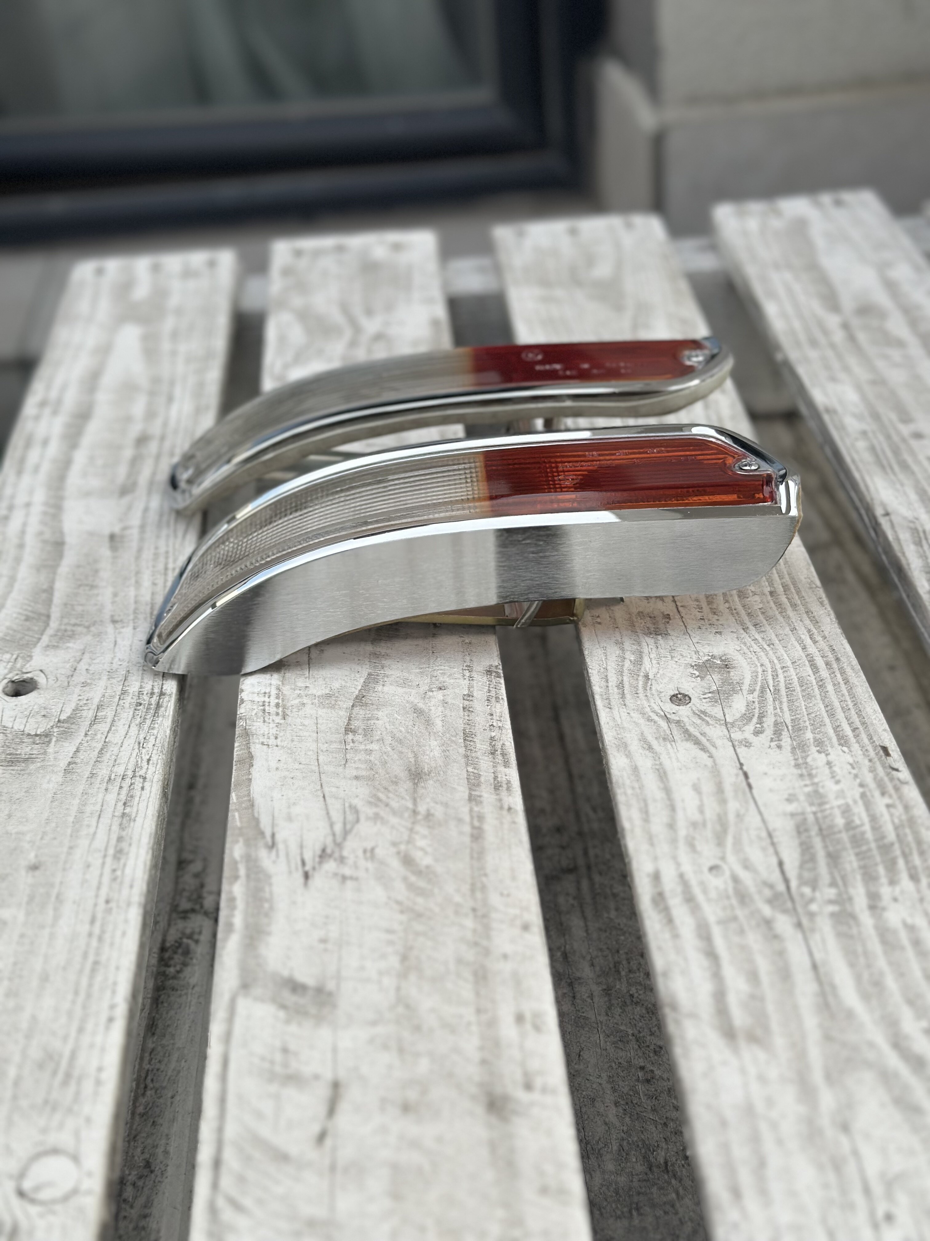 NOS OEM Italian Turn Signals |﻿ Body and Interior