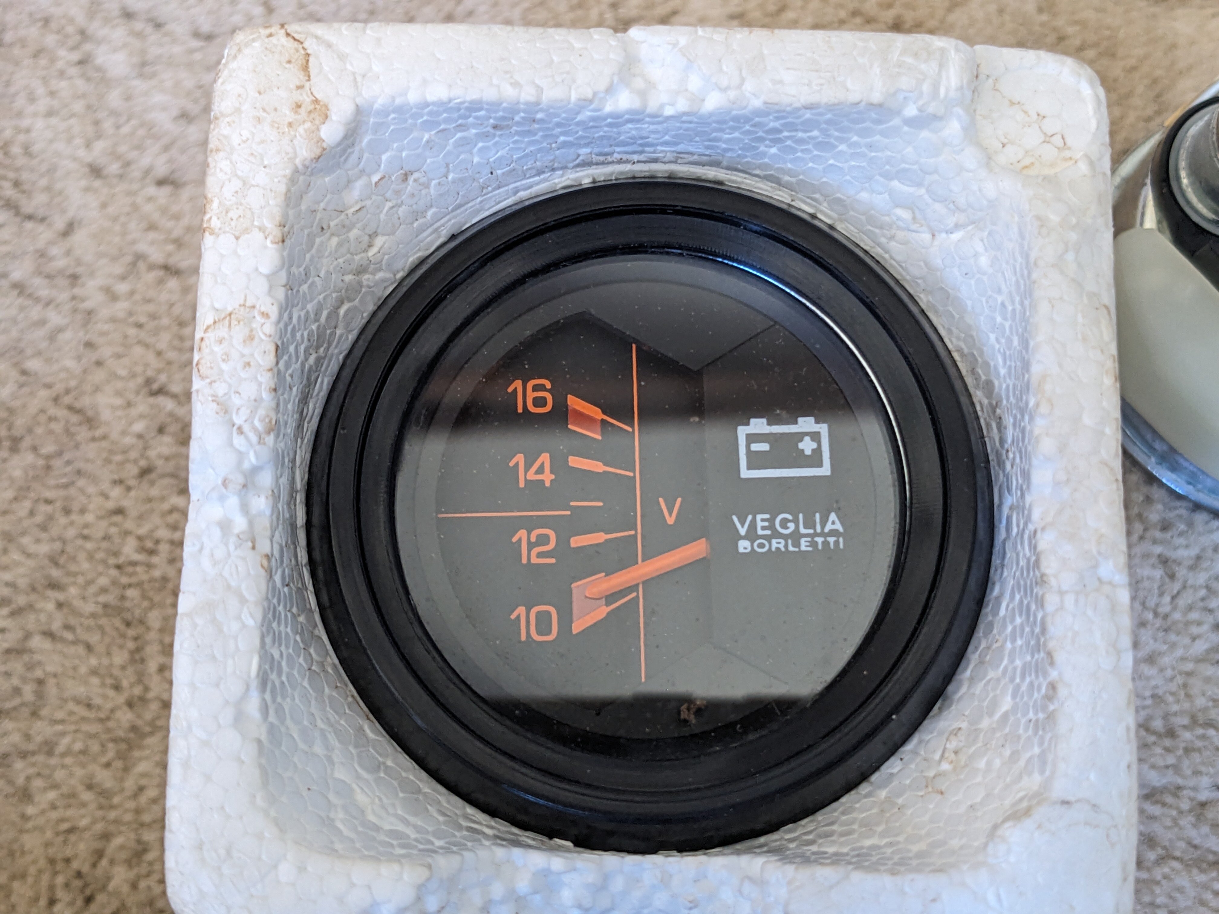 NOS Veglia Borletti Oil Pressure and Voltage Gauges |﻿ Body and Interior
