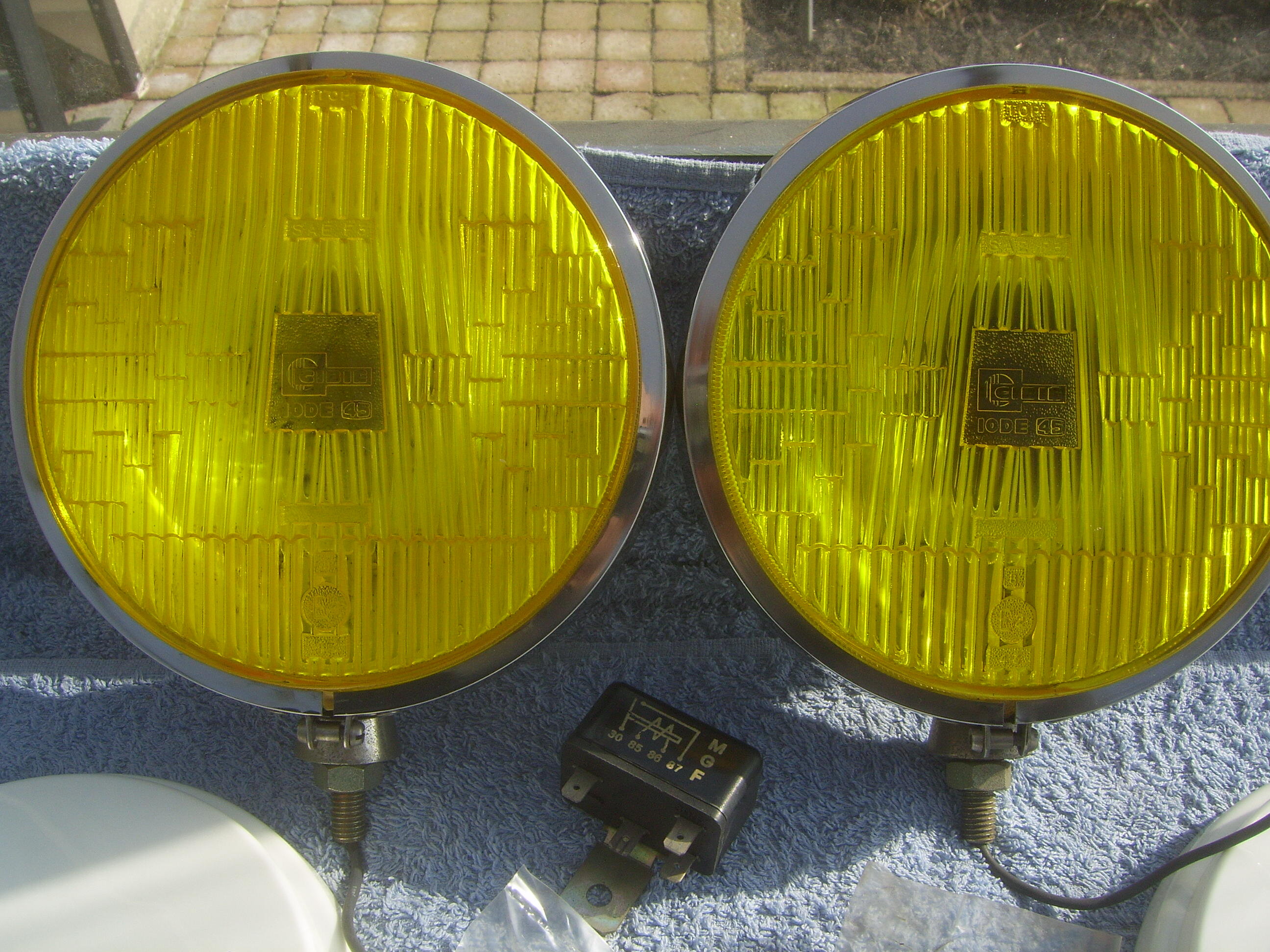 FS: NOS Cibie 45 Yellow Fog Lights + NOS Covers |﻿ Miscellaneous