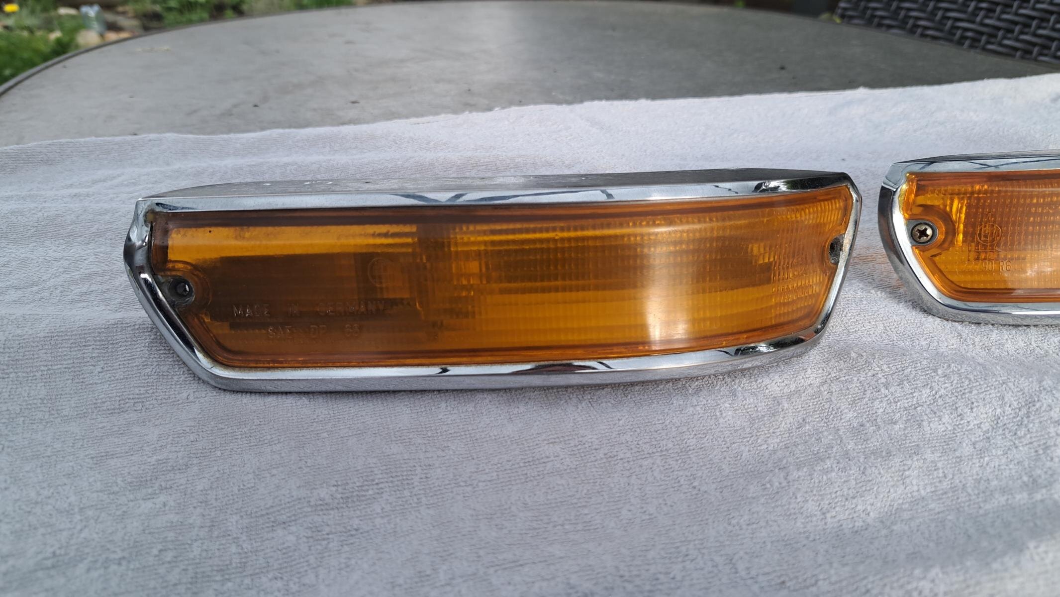 Euro turn signals - Body and Interior - 2002FAQ