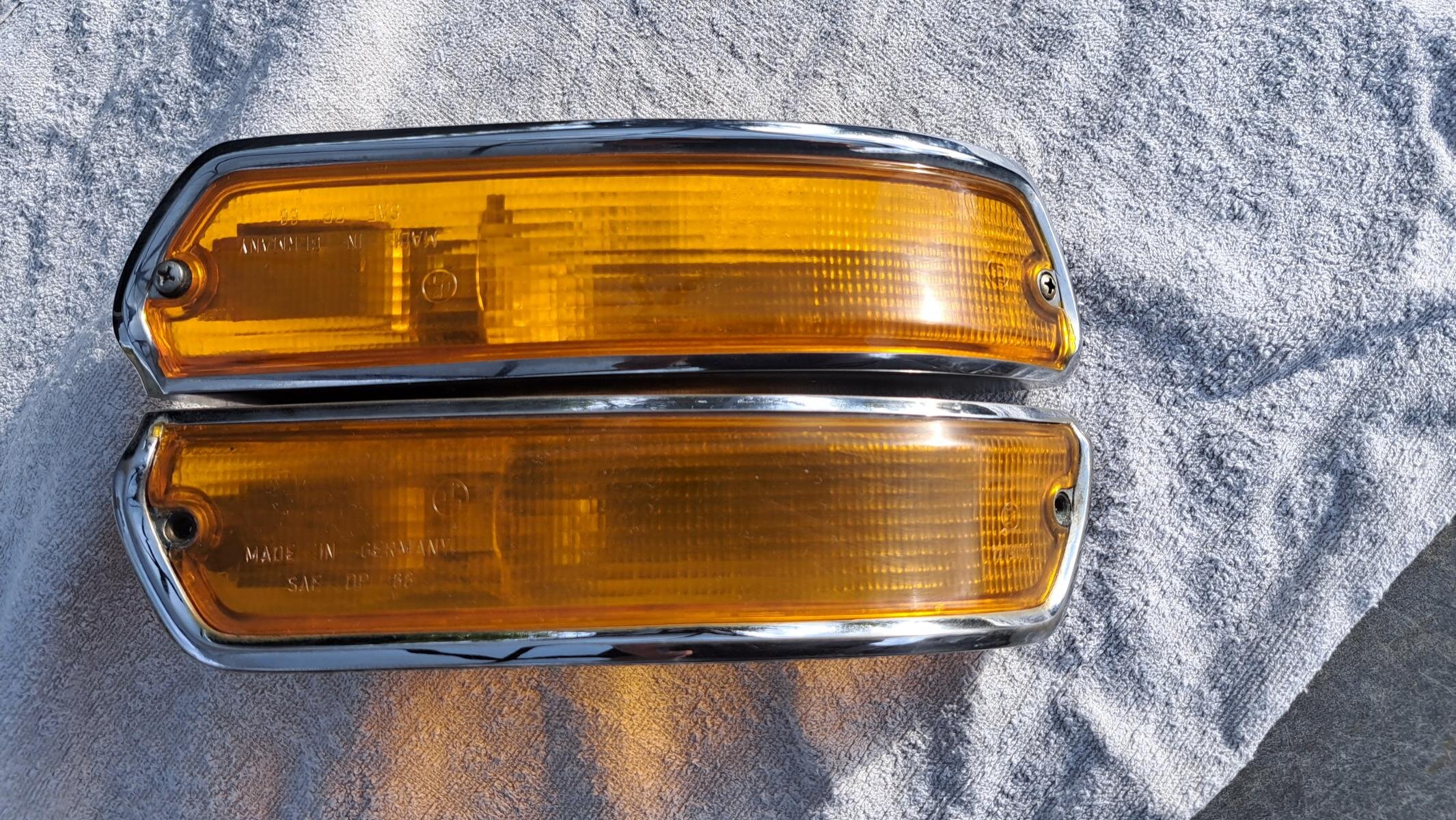Euro turn signals - Body and Interior - 2002FAQ