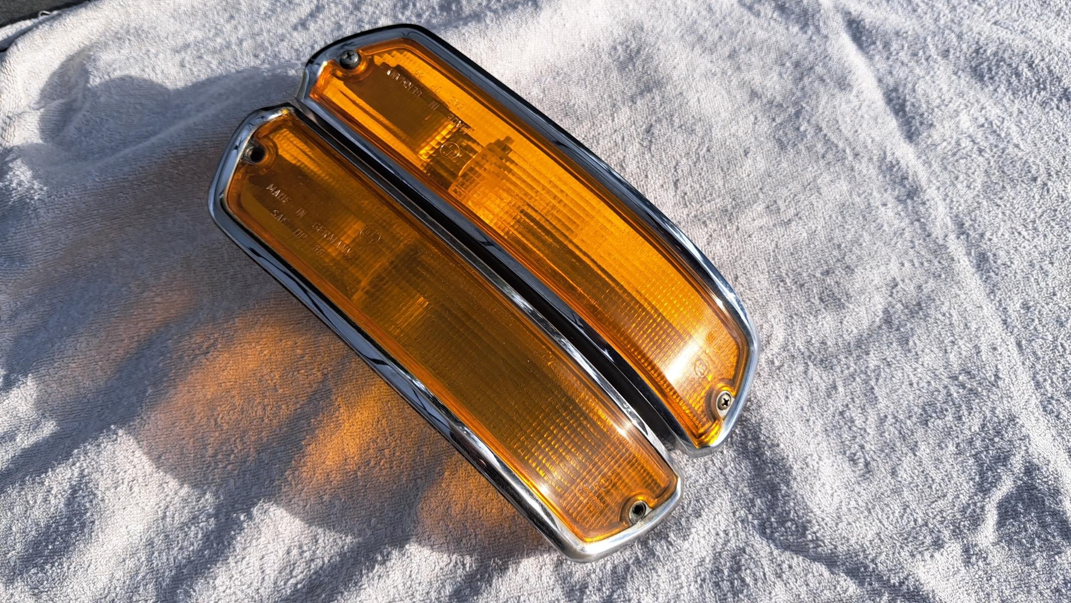 Euro turn signals - Body and Interior - 2002FAQ