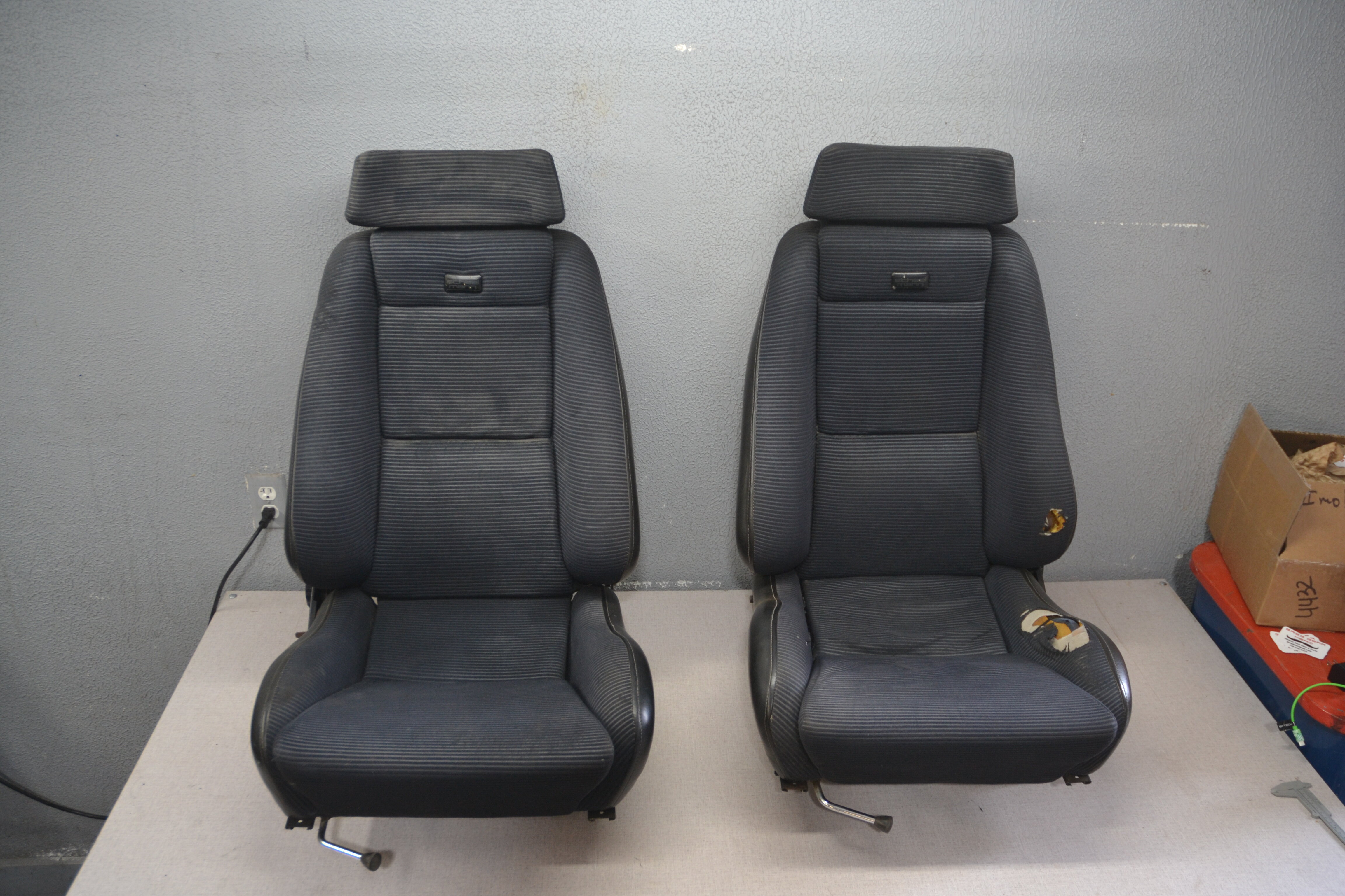 Scheel Mann Sport Seats, Model 200, Pair |﻿ Body and Interior