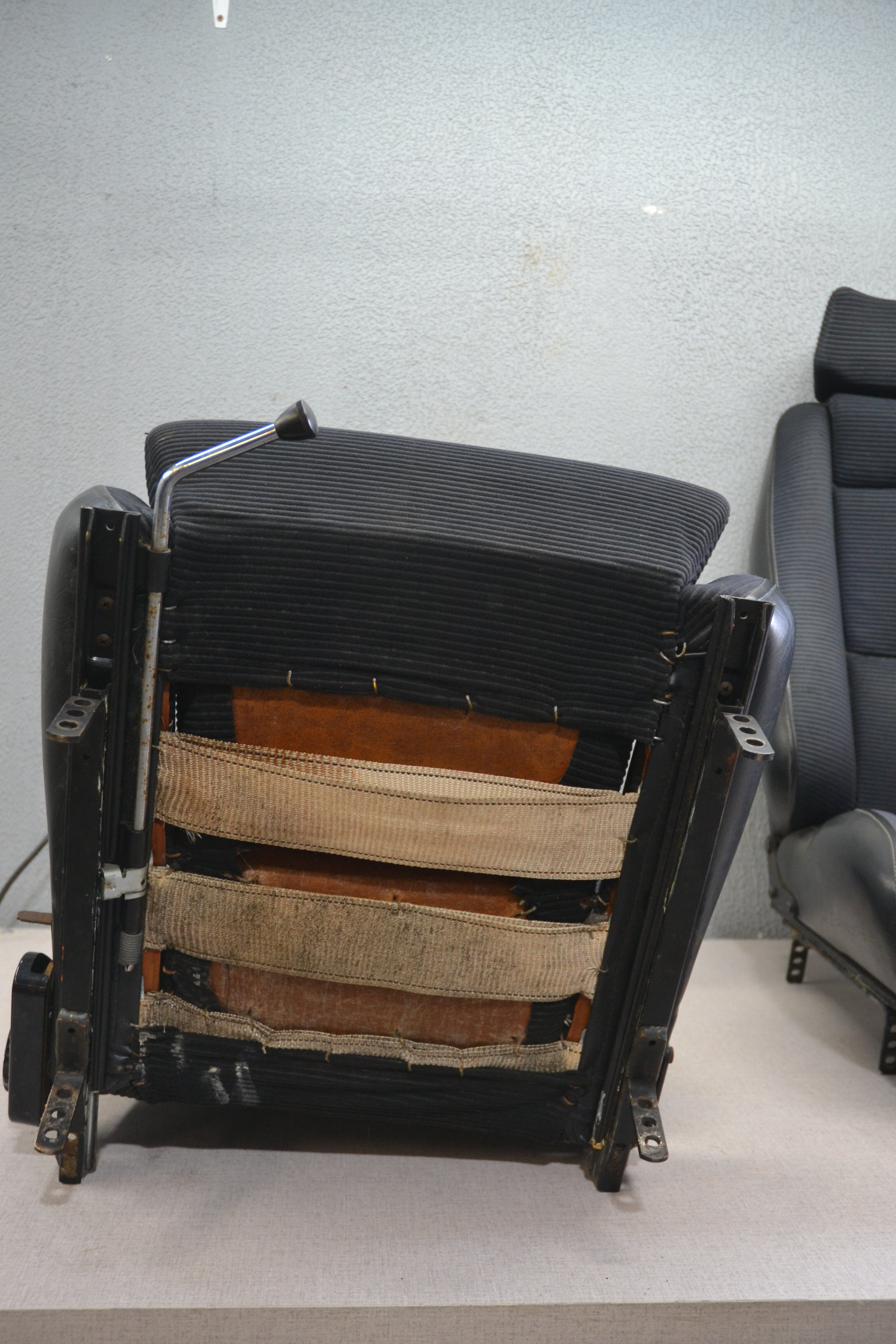 Scheel Mann Sport Seats, Model 200, Pair - Body and Interior - 2002FAQ