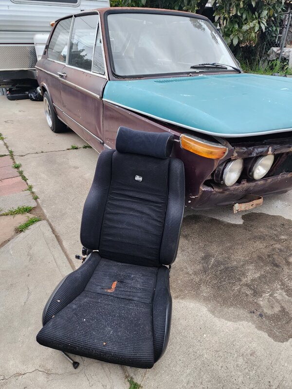 Scheel and ASS Mismatched Seats and other - Body and Interior - 2002FAQ