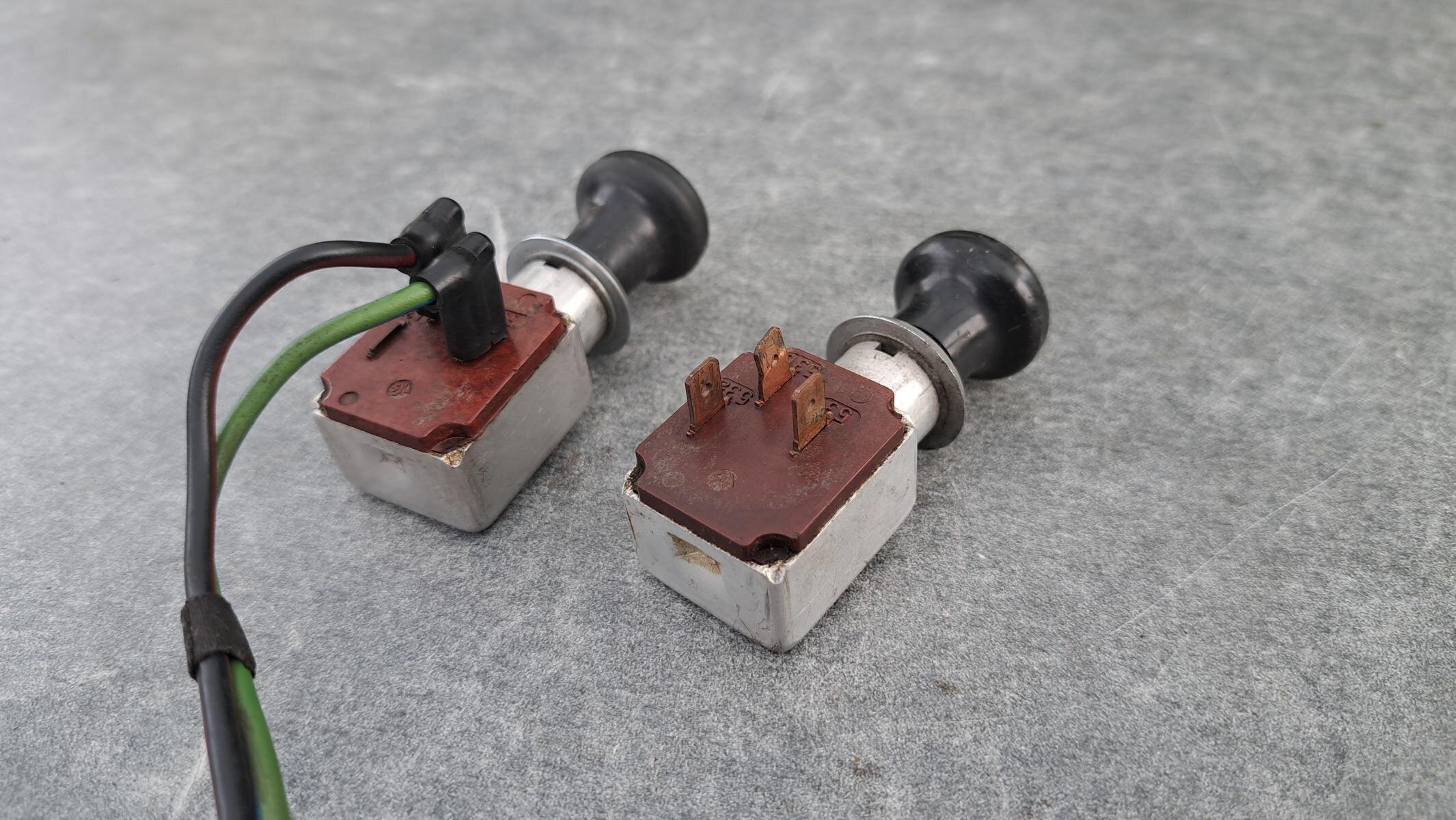 Defrost switches |﻿ Body and Interior