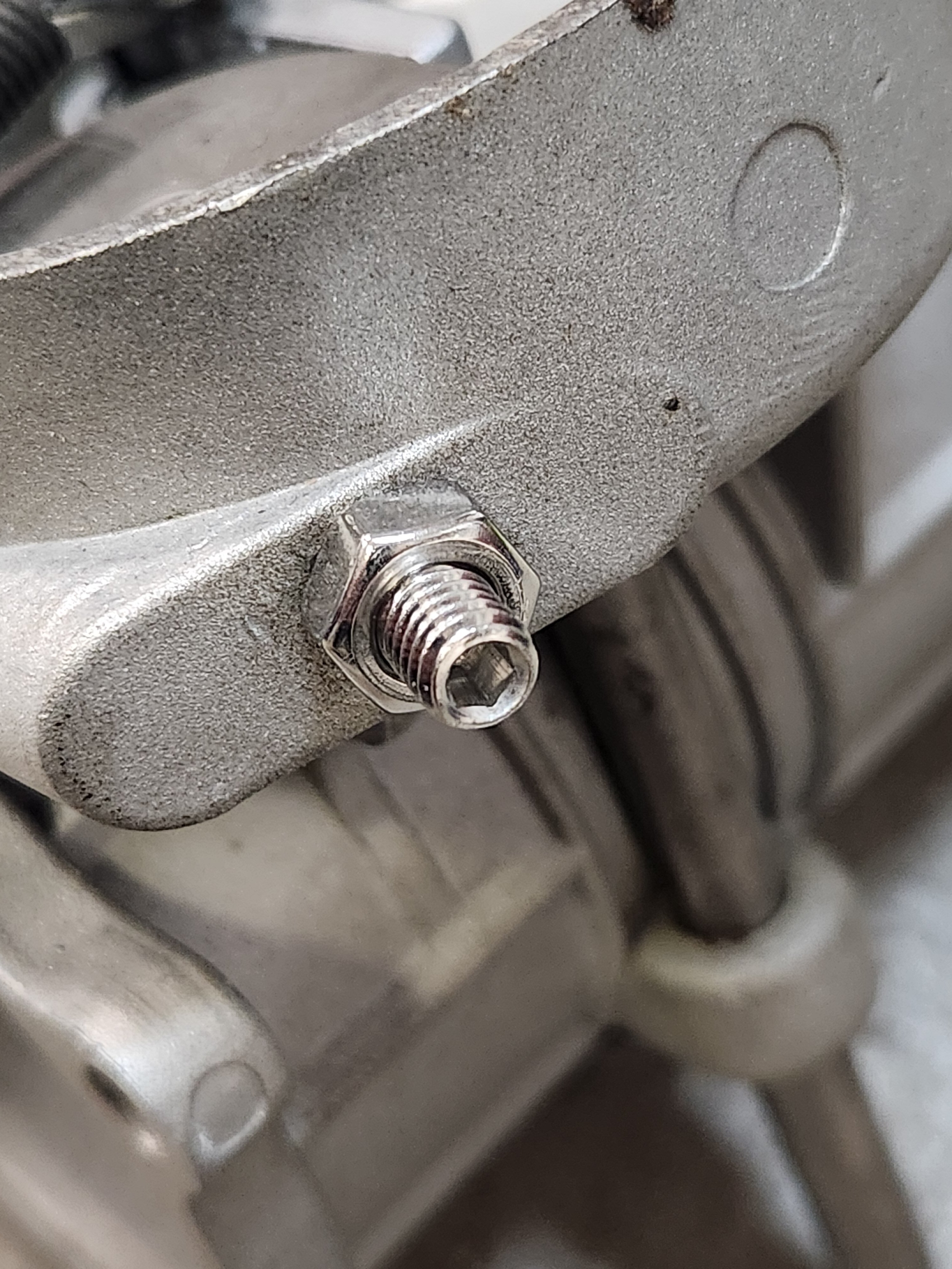 Tii Throttle Body Idle Adjustment Screws |﻿ Engine and Drivetrain