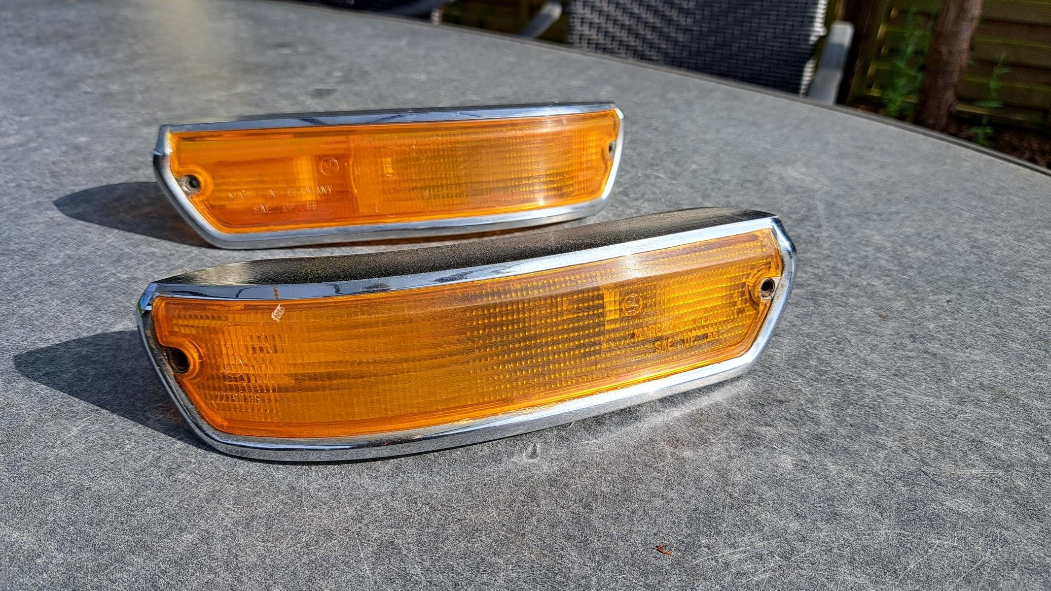 Euro turn signals, pair #2 - Body and Interior - 2002FAQ