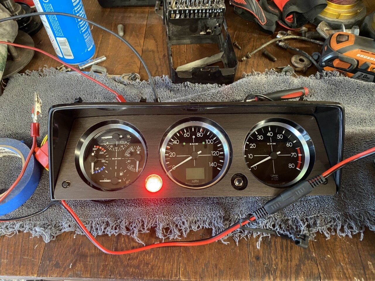 Speedometer fonts on 1974 European tii |﻿ BMW 2002 and other '02