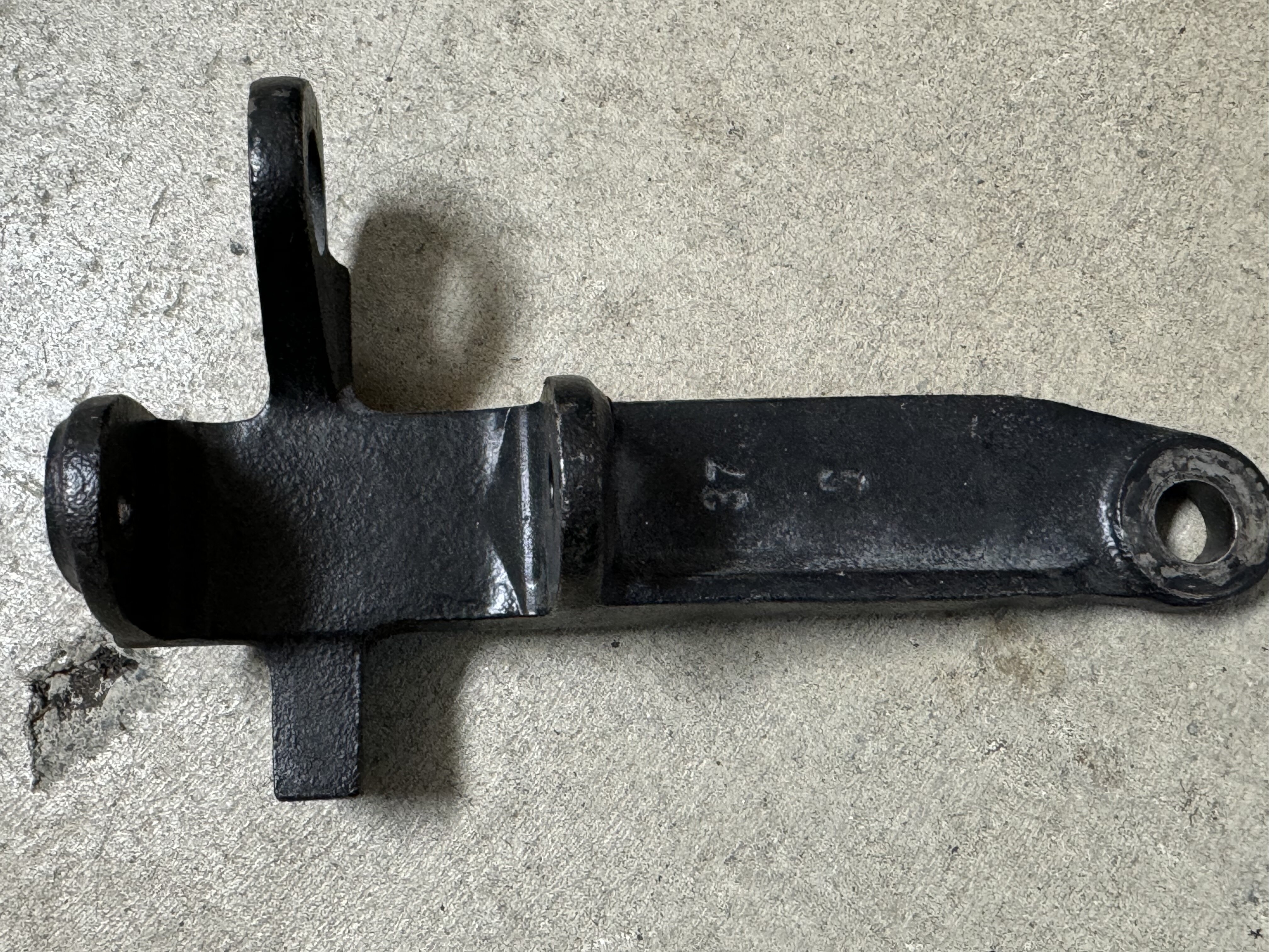 Misc M10 Engine Brackets |﻿ Engine and Drivetrain