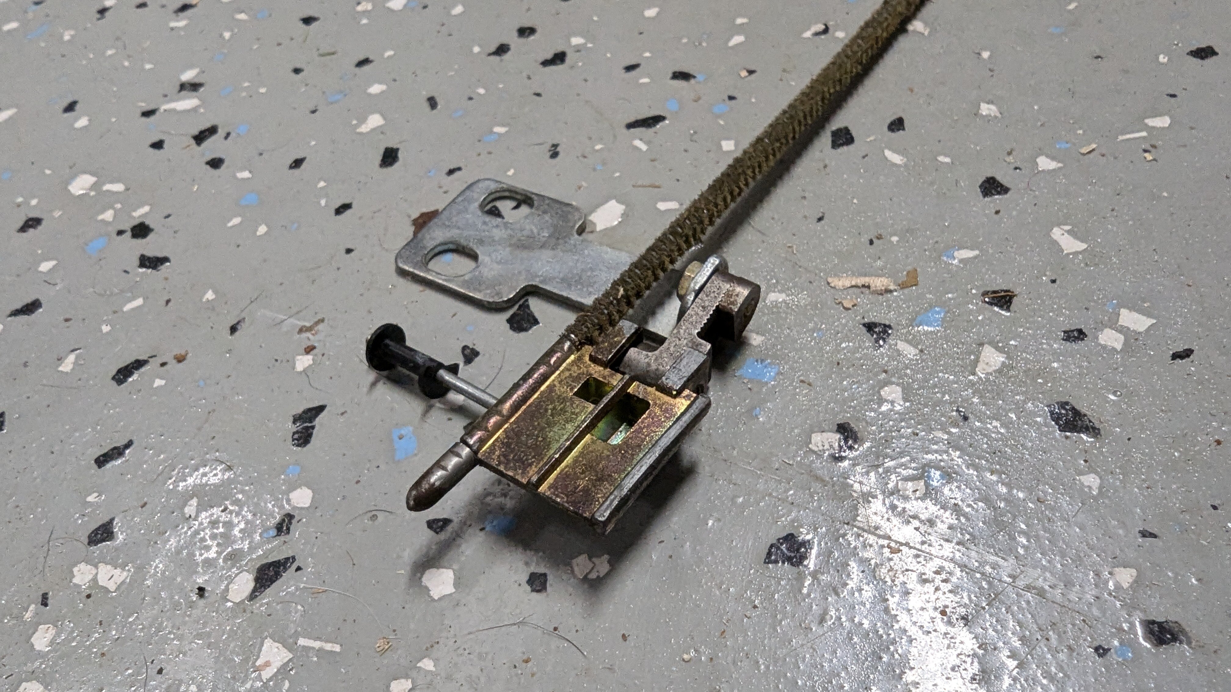 Golde Sunroof Cables from a Volvo 240 |﻿ Body and Interior