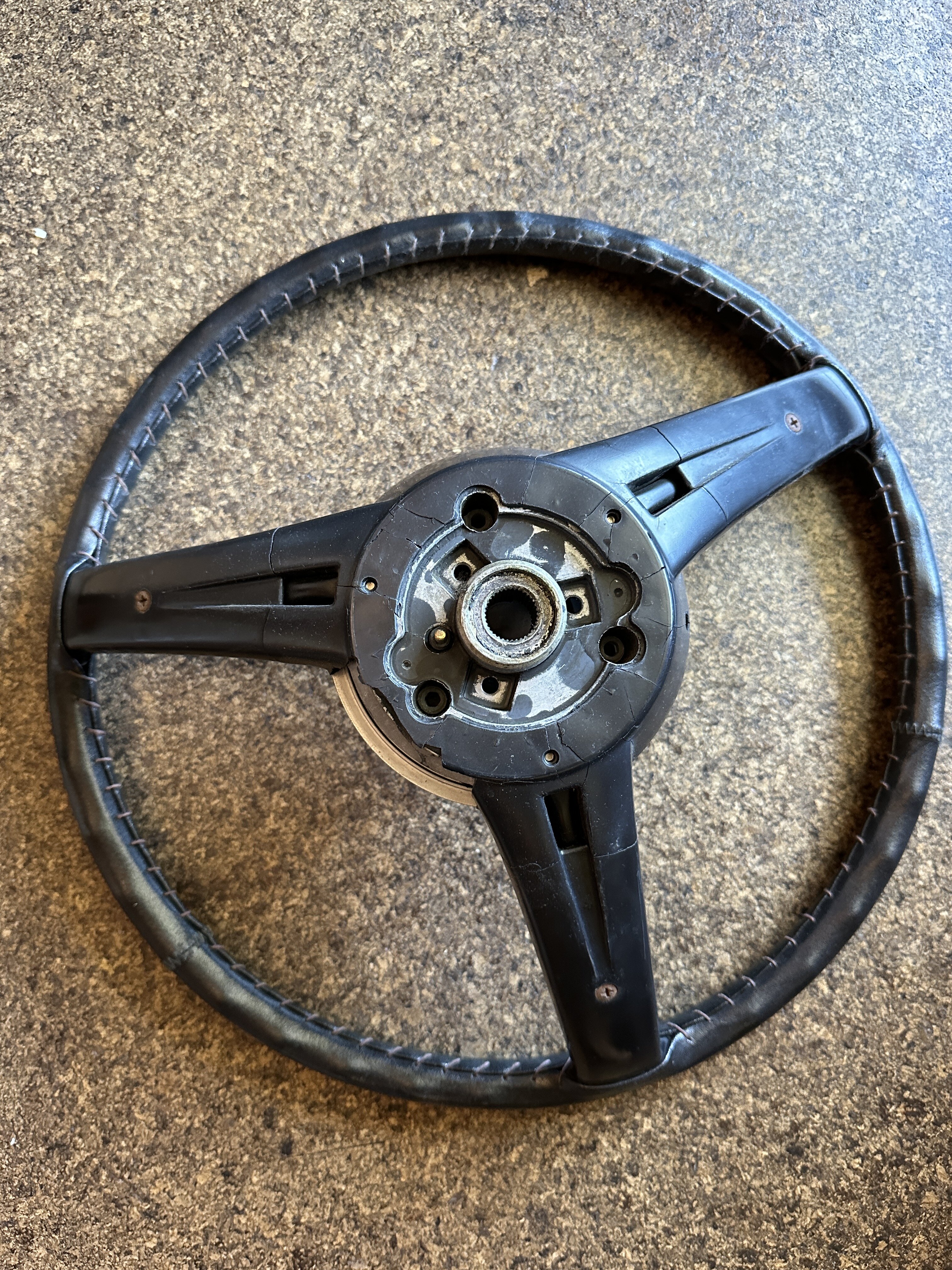 1972 tii original steering wheel - Body and Interior - 2002FAQ