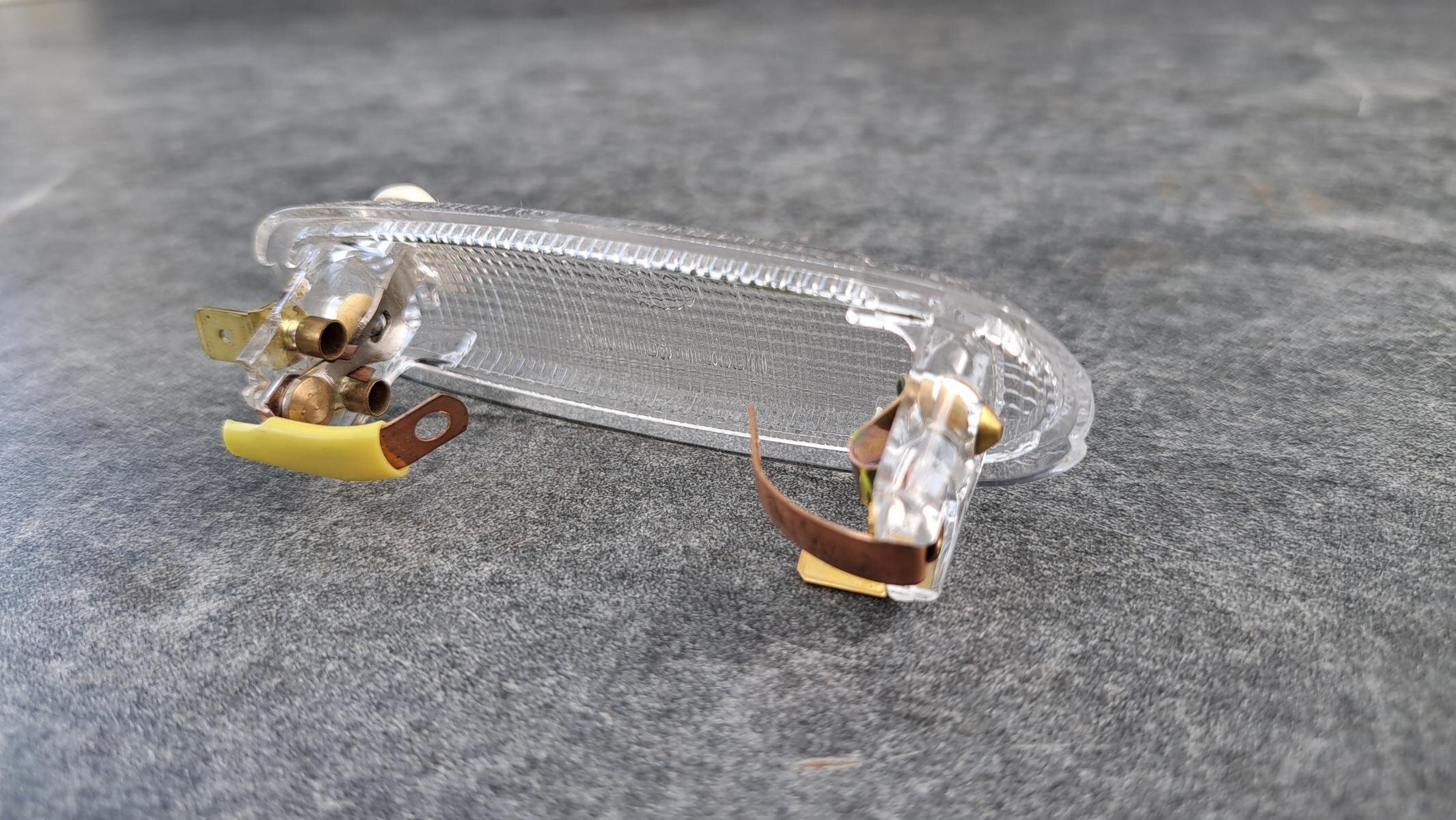 NOS Ceiling light, Hella - Body and Interior - 2002FAQ