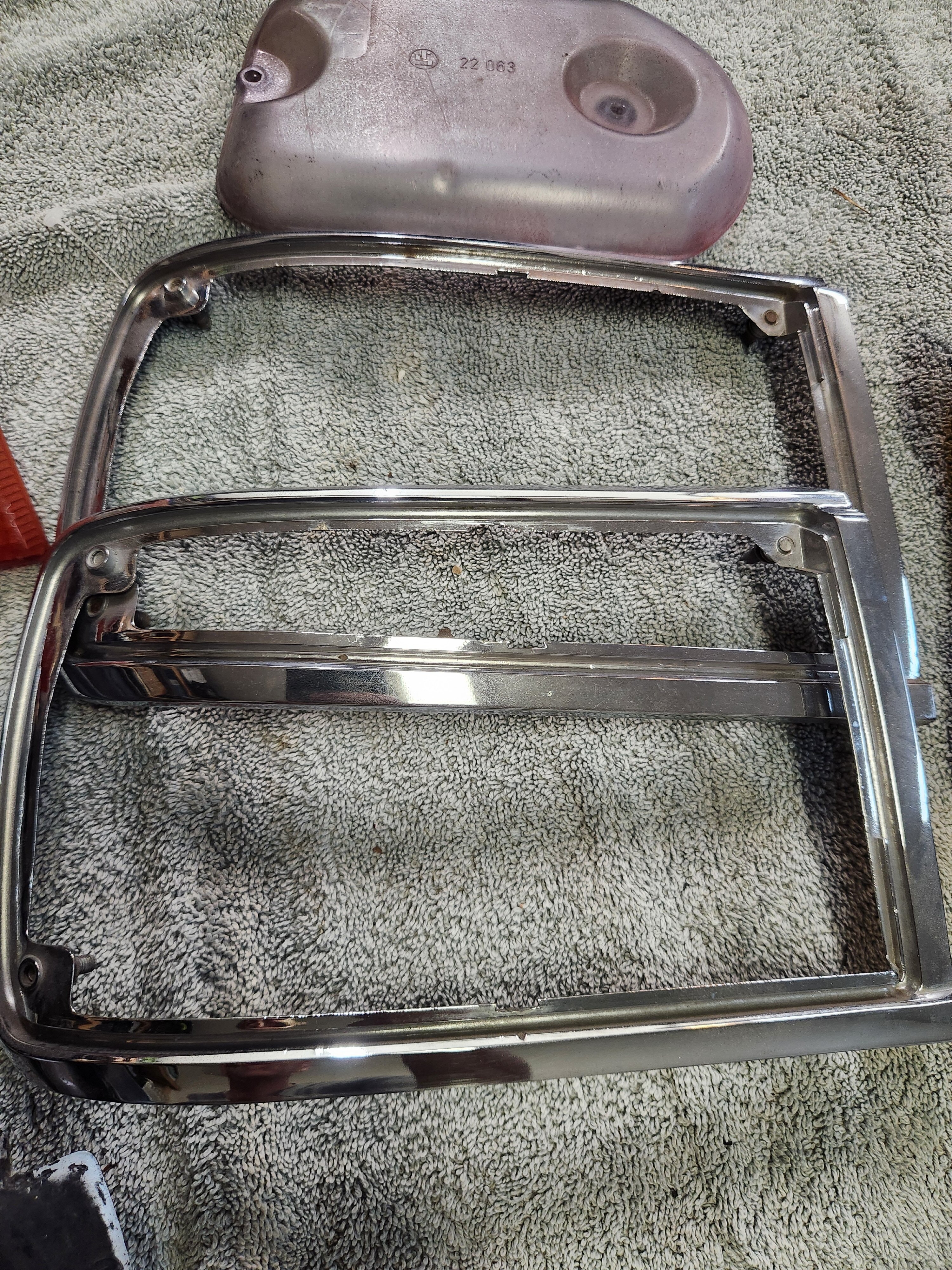 Various Lights and lighting Related Parts - Body and Interior - 2002FAQ