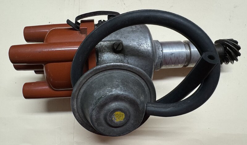 Distributor, Vacuum Advance - Electrical and Ignition - 2002FAQ
